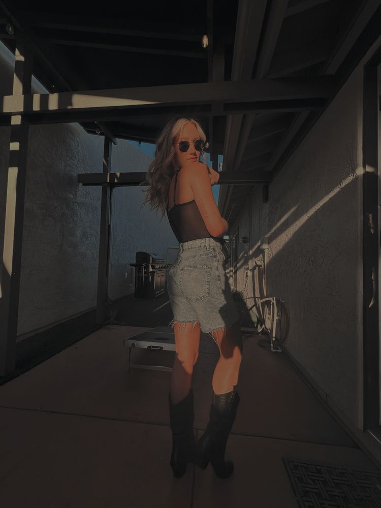 Arizona Outfit Inspo – Blondie Blog.